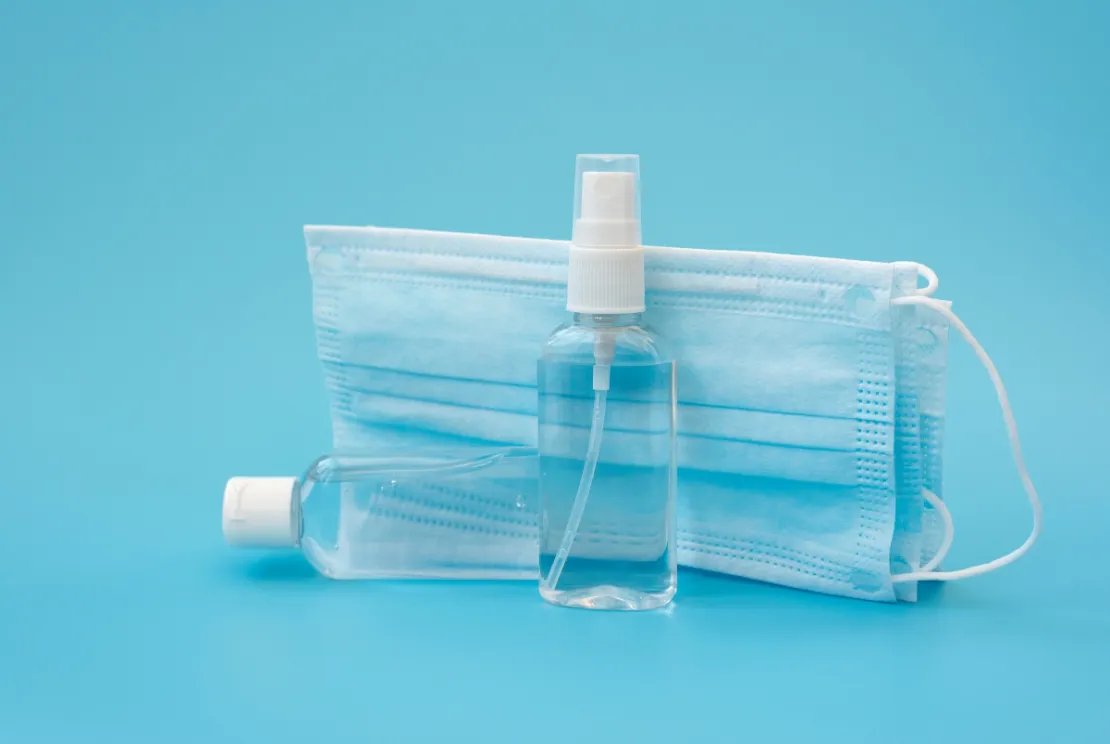 6 Starter Pack yang Perlu Dibawa Saat New Normal - Enervon C