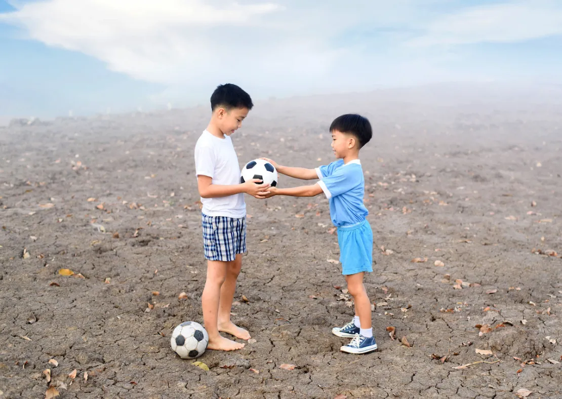 5 Cara Mengajari Sikap Rendah Hati pada Anak