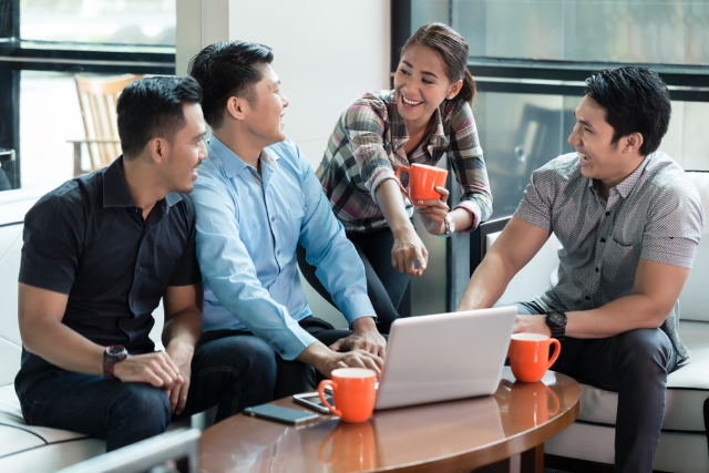 5 Cara Berkomunikasi Yang Baik Di Kantor Yuk Diterapkan