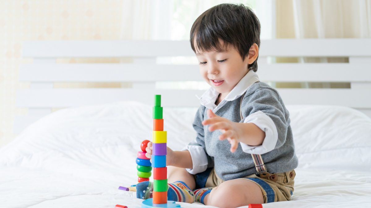 Kenali Tahapan Perkembangan Motorik Halus pada Anak