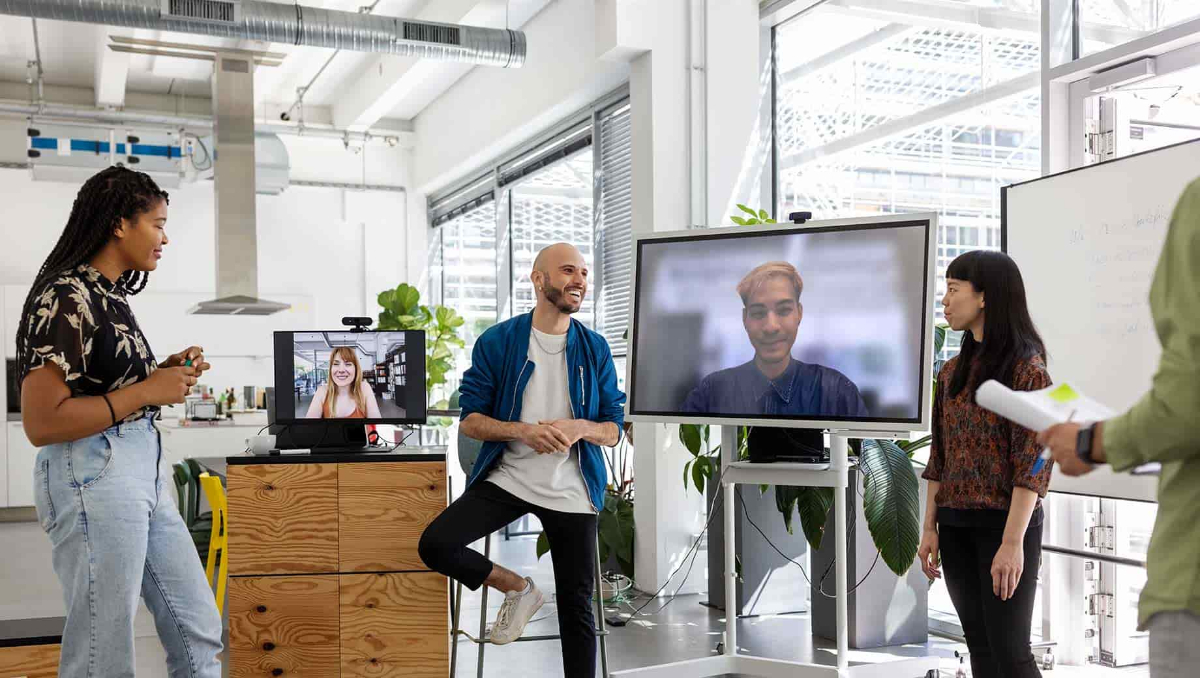 Lagi Rame Hybrid Working, Apa Sih Keuntungannya?